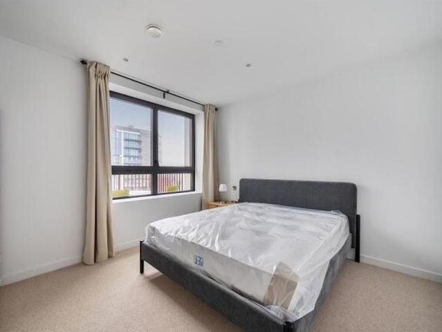 2 bedroom apartment for rent in Peninsula Gardens, Pilot Walk, Lower Riverside, Greenwich Peninsula, SE10