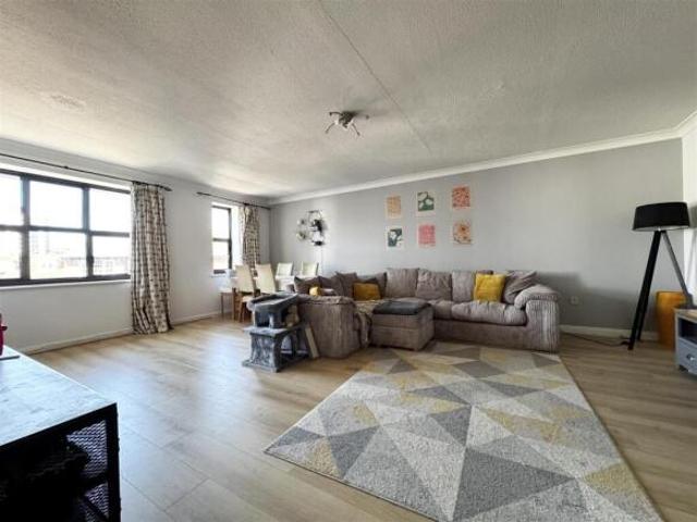 2 bedroom apartment for rent in Petersham House, Southsea, PO5
