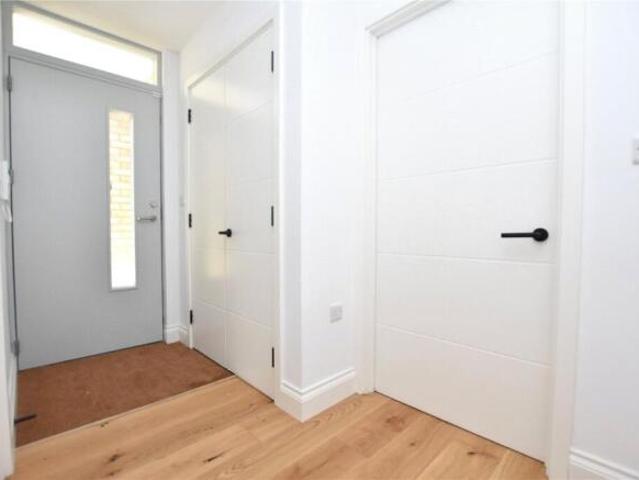 2 bedroom apartment for rent in Phyllis Pearse Mews, London, SE25