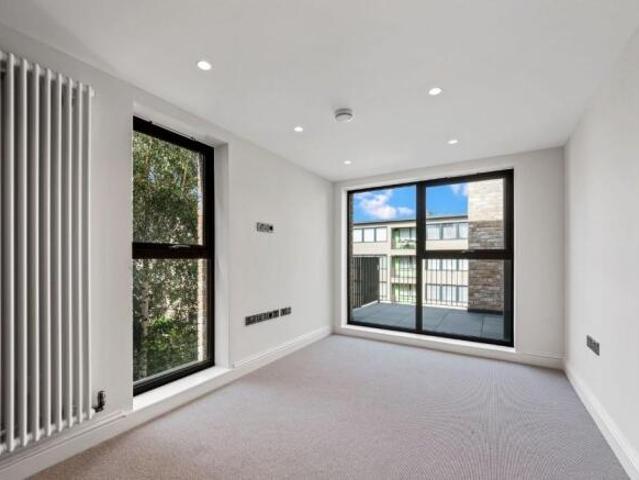 2 bedroom apartment for rent in Pier Tavern, London, E14