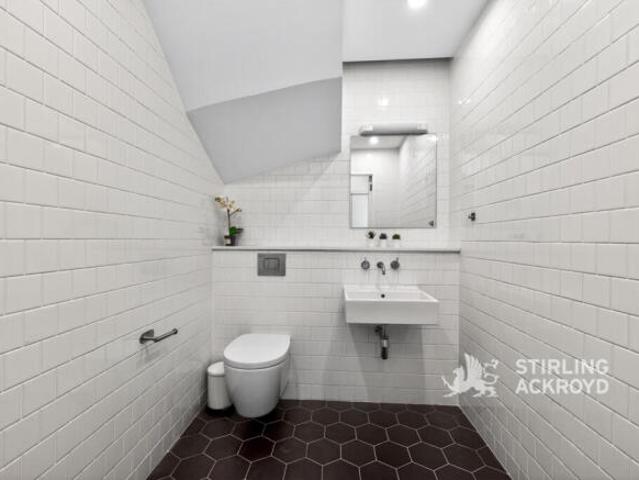 2 bedroom apartment for rent in Pitfield Street, Shoreditch, London, N1