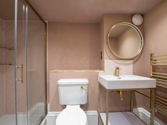 2 bedroom apartment for rent in Pittville Circus Road, Cheltenham GL52 2PZ, GL52