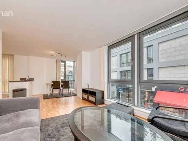 2 bedroom apartment for rent in Plaza House 14 Jubilee Street Brighton East Sussex BN1