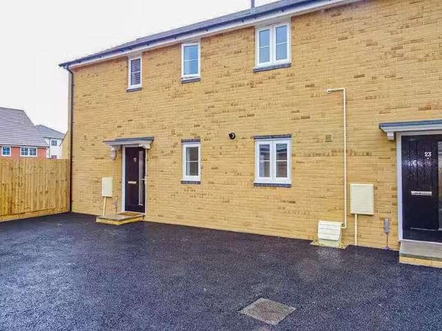 2 bedroom apartment for rent in Pool Paddock, Charlton Hayes.