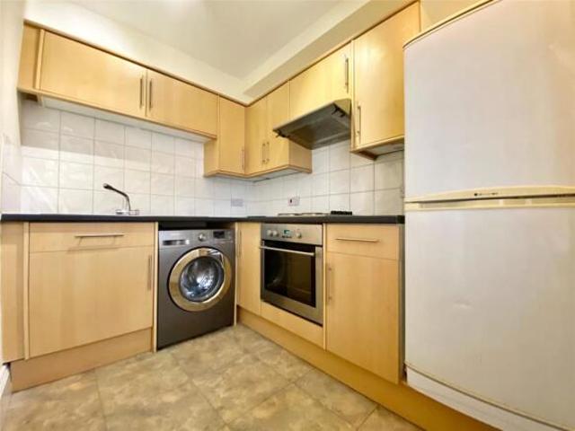 2 bedroom apartment for rent in Poole Road, Bournemouth, Dorset, BH4