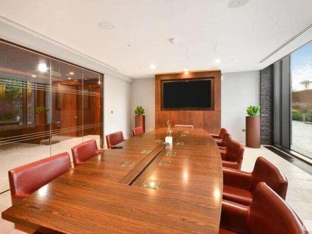 2 bedroom apartment for rent in Ponton Road The Residence SW11