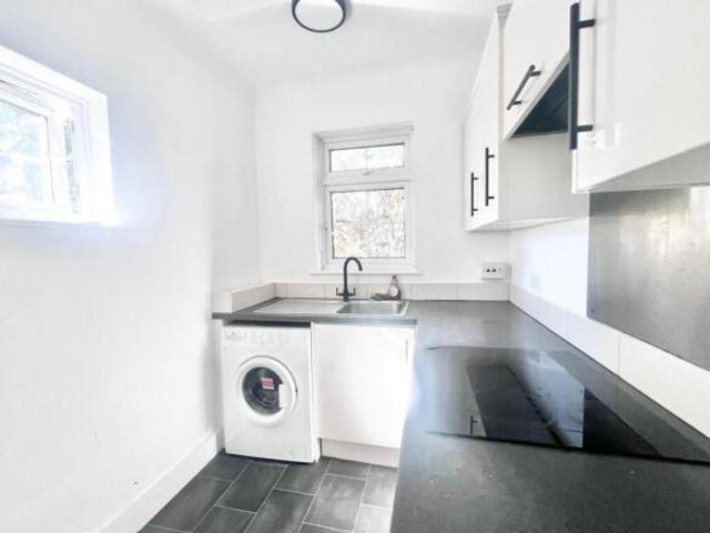 2 bedroom apartment for rent in Popes Avenue, Twickenham, TW2