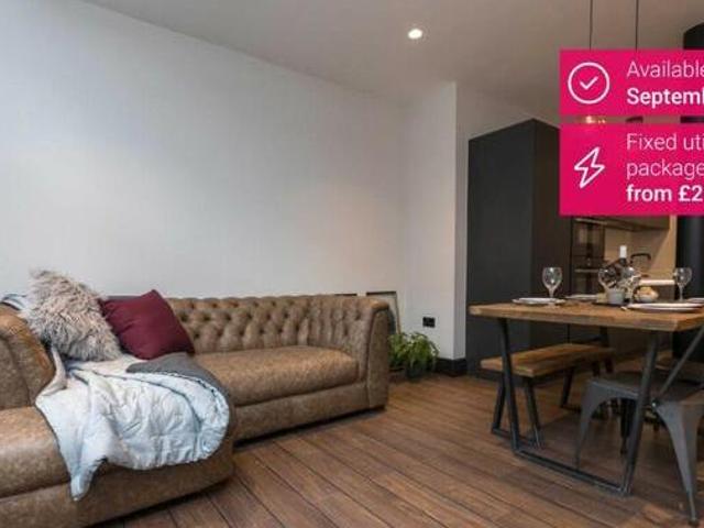 2 Bedroom Apartment For Rent In Portland Street
