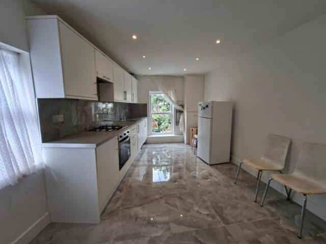 2 bedroom apartment for rent in Poynton Road, London, N17