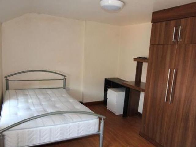 2 Bedroom Apartment For Rent In Preston