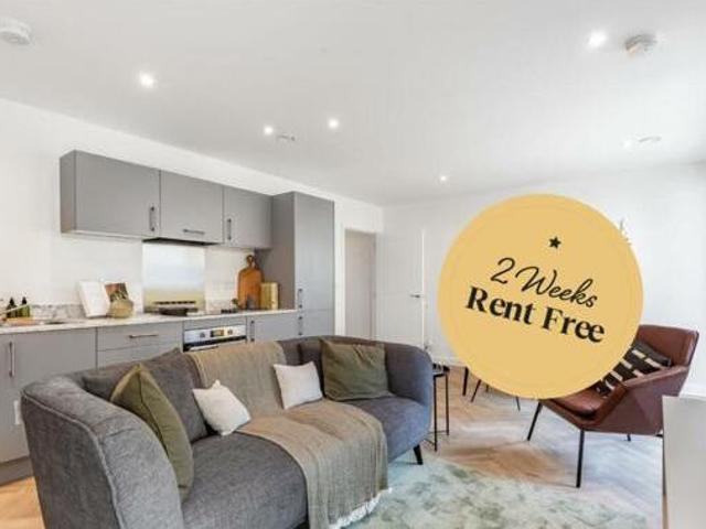 2 Bedroom Apartment For Rent In Pressing Lane, Hayes