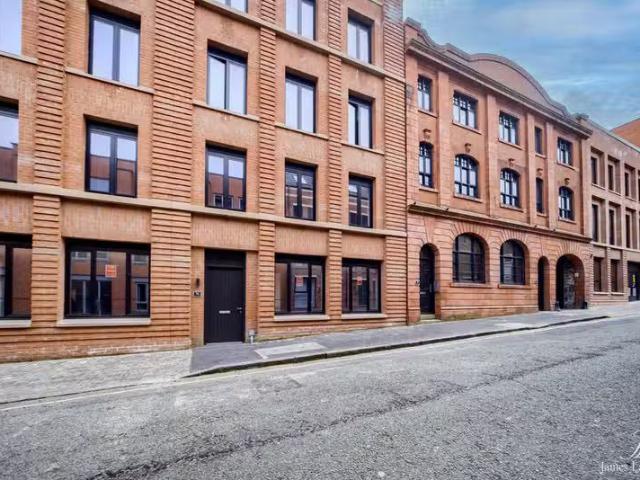 2 bedroom apartment for rent in Pressworks, 40 44 Northwood St.