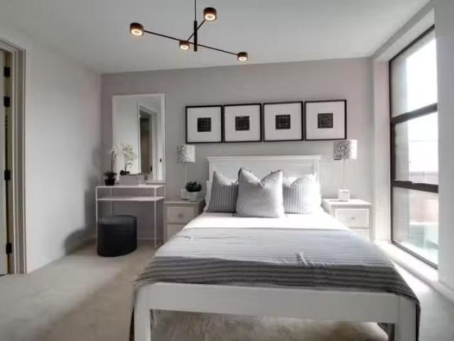 2 bedroom apartment for rent in Pressworks, 40 44 Northwood St.