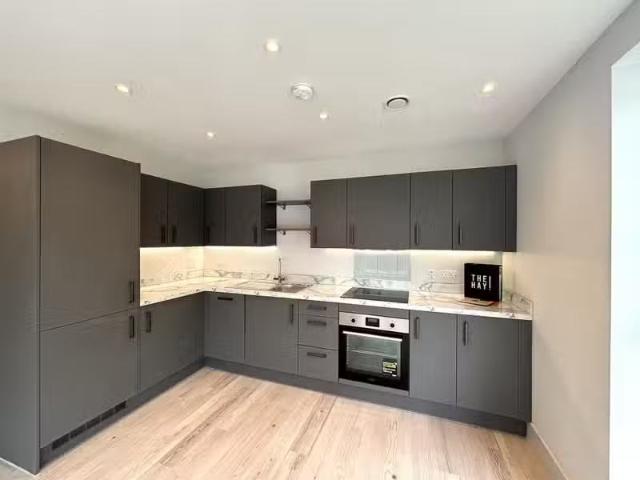 2 bedroom apartment for rent in Prince Charles Road, EXETER, EX4