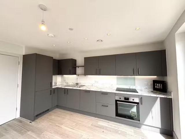 2 bedroom apartment for rent in Prince Charles Road, EXETER, EX4