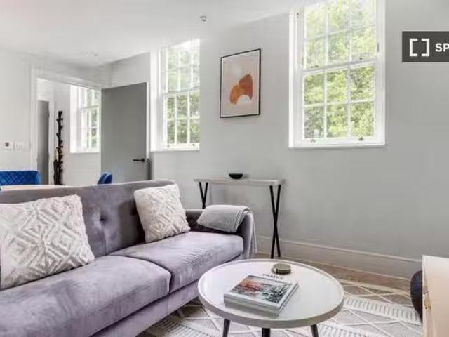 2 bedroom apartment for rent in Prince's, London