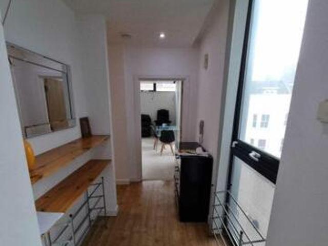 2 Bedroom Apartment For Rent In Princes Street
