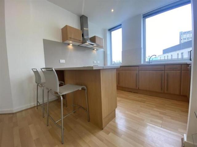 2 bedroom apartment for rent in Princess House, City Centre, M1