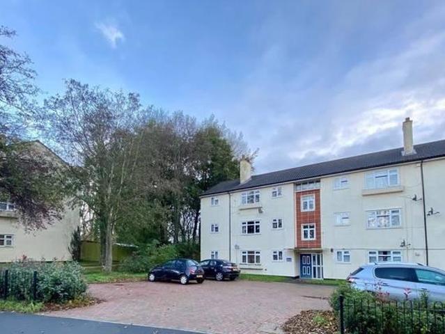 2 bedroom apartment for rent in Priory Road Littlemore Oxford OX4