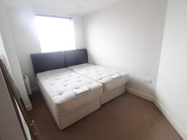 2 bedroom apartment for rent in Projection West, Merchants Place, Reading, RG1