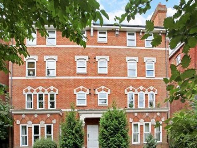2 bedroom apartment for rent in Prospect Place Osborne Road SL4