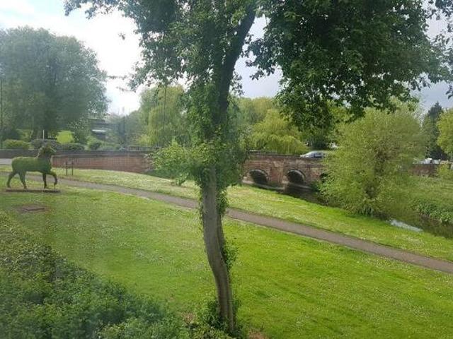 2 Bedroom Apartment For Rent In Prossers Walk