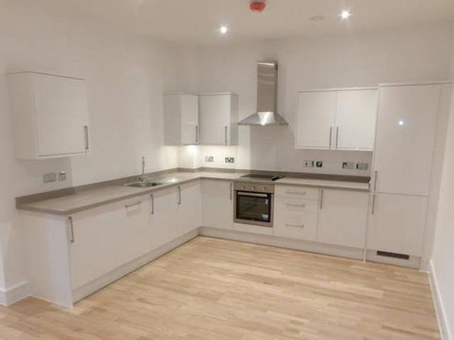 2 bedroom apartment for rent in Providence House Hook RG27