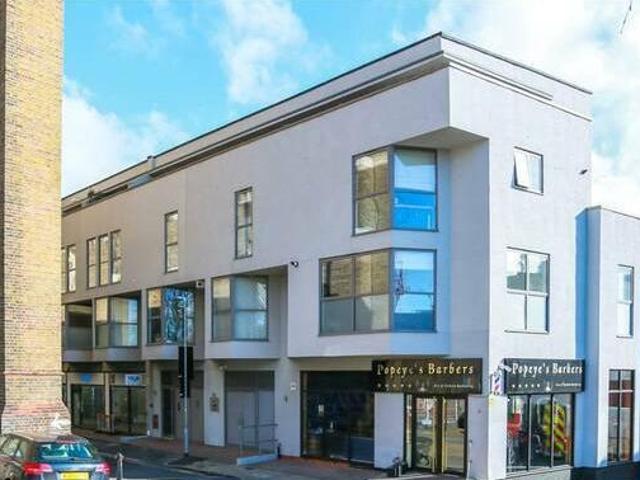 2 bedroom apartment for rent in Providence Place Brighton East Sussex BN1