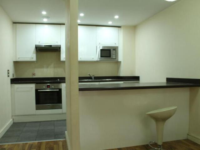 2 bedroom apartment for rent in Quadrangle, 1 Lower Ormond Street, Southern Gateway, Manchester, M1