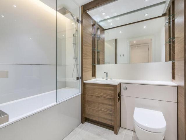2 bedroom apartment for rent in Quarter House, Battersea Reach, SW18