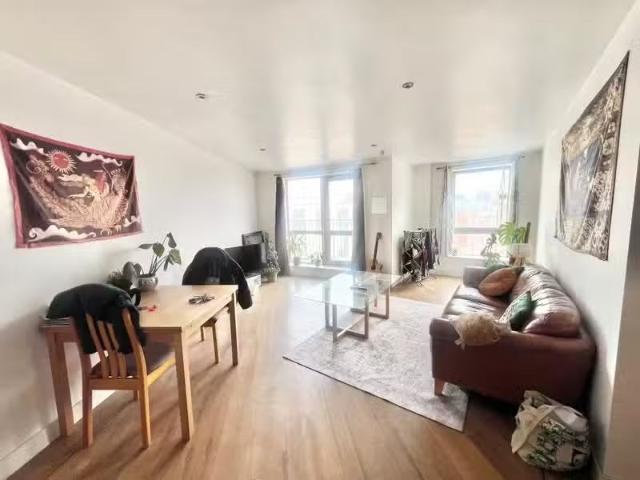 2 bedroom apartment for rent in Quartz, B18