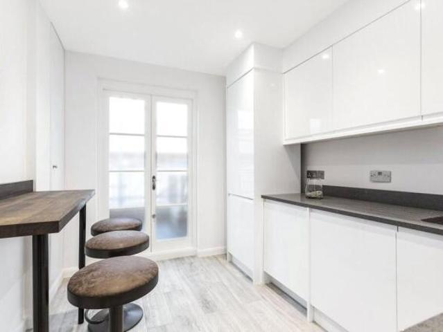 2 bedroom apartment for rent in Qube Apartments, 229A Walworth Road, London, SE17
