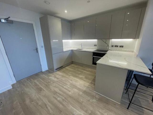 2 bedroom apartment for rent in Queen Street, Salford, M3 7GX, M3