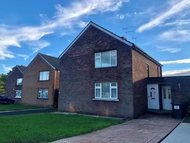 2 bedroom apartment for rent in Queens Crescent, Bawtry, DONCA.