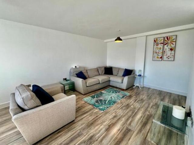 2 bedroom apartment for rent in Queens House, Queens Road, CV1