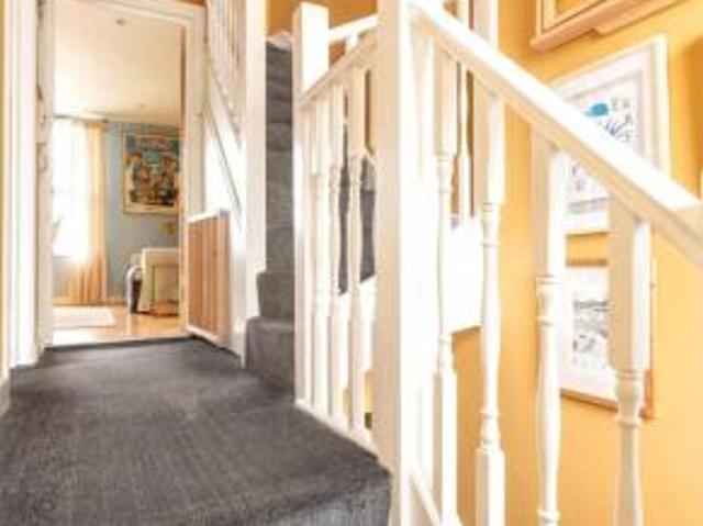 2 bedroom apartment for rent in Queens Park Road, Brighton, BN2