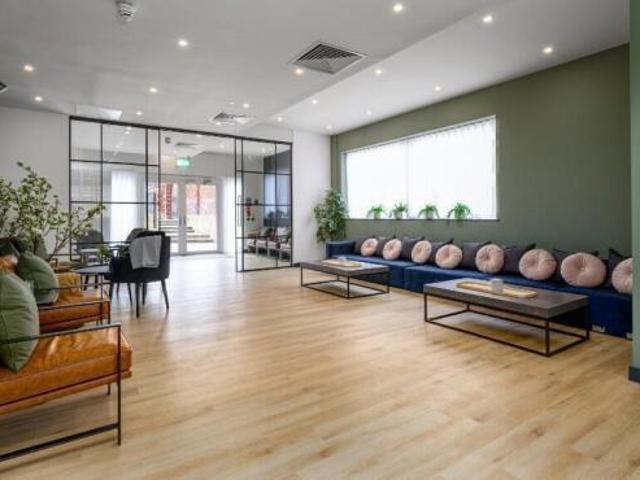 2 bedroom apartment for rent in Queensway, Southampton, Hampshire, SO14