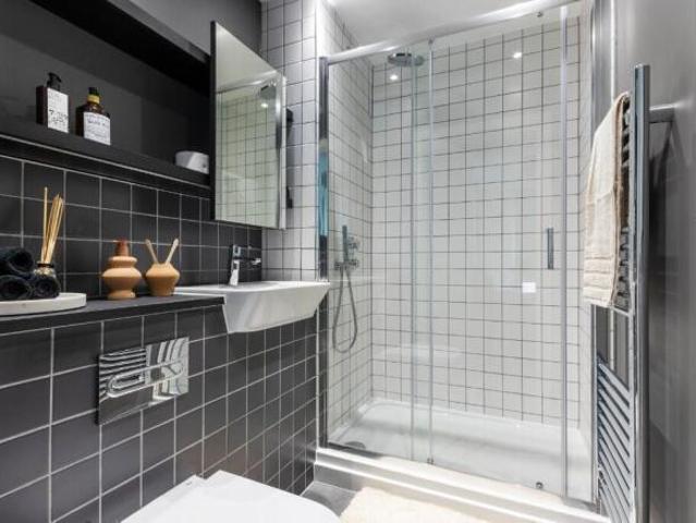 2 bedroom apartment for rent in Quest House, Escapade Place, London, E14