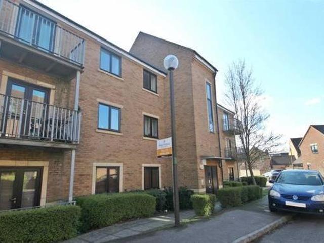 2 bedroom apartment for rent in Rushfields Close Westcroft Milton Keynes MK4