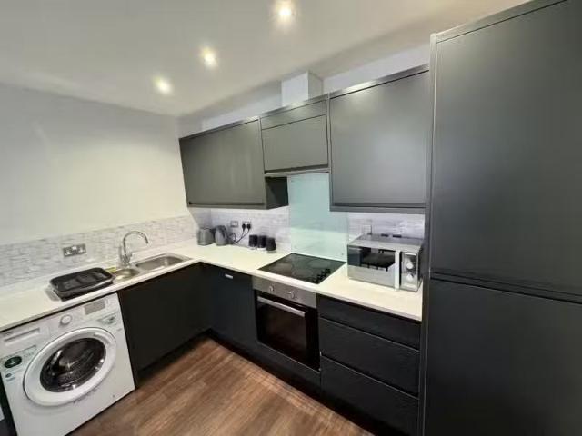 2 bedroom apartment for rent in Ryland Street, B16
