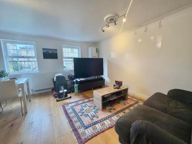 2 bedroom apartment for rent in Radcliffe House, Littlemore, OX4