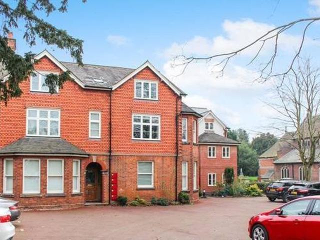 2 bedroom apartment for rent in Radford Street Stone Staffordshire ST15 8DA ST15