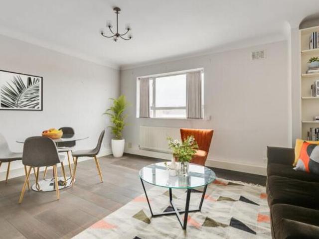 2 bedroom apartment for rent in Radley House, Park Road, Marylebone, NW1