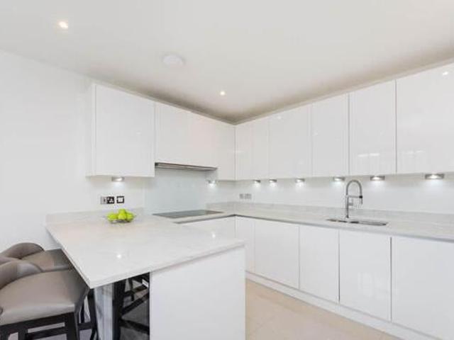 2 Bedroom Apartment For Rent In Rainville Road, Hammersmith