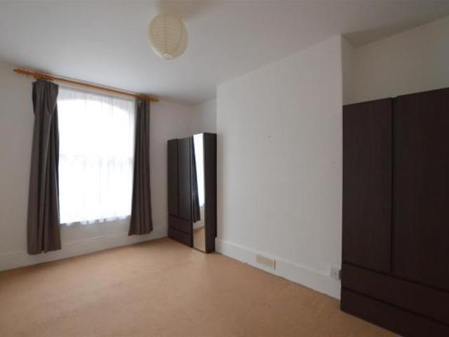 2 bedroom apartment for rent in Raleigh Road, St Leonards, EX1