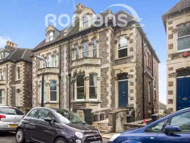 2 bedroom apartment for rent in Randall Road, Clifton, BS8