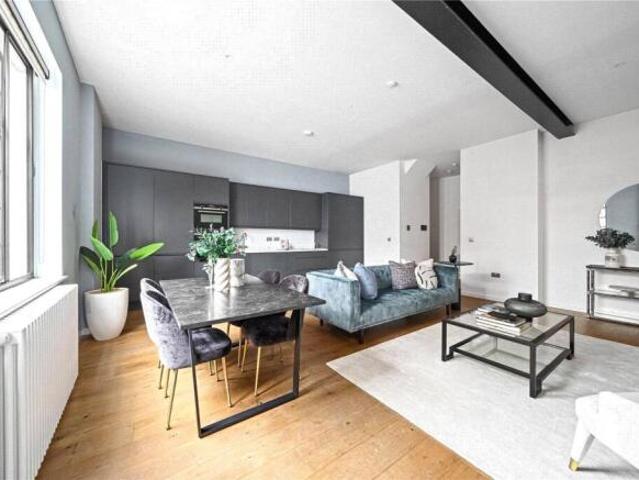 2 bedroom apartment for rent in Ransomes Dock, Parkgate Road, London, SW11