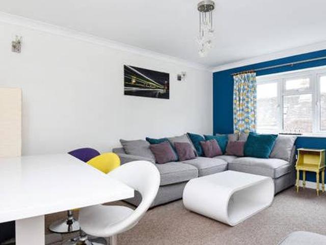 2 bedroom apartment for rent in Rawson Close Wolvercote OX2