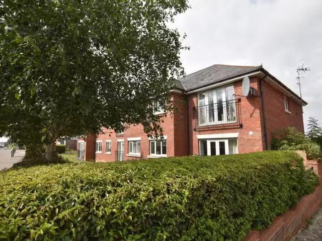 2 bedroom apartment for rent in Ratcliffe Court, Colchester, CO4
