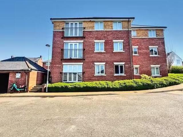 2 bedroom apartment for rent in Ratcliffe Court, Colchester, E.